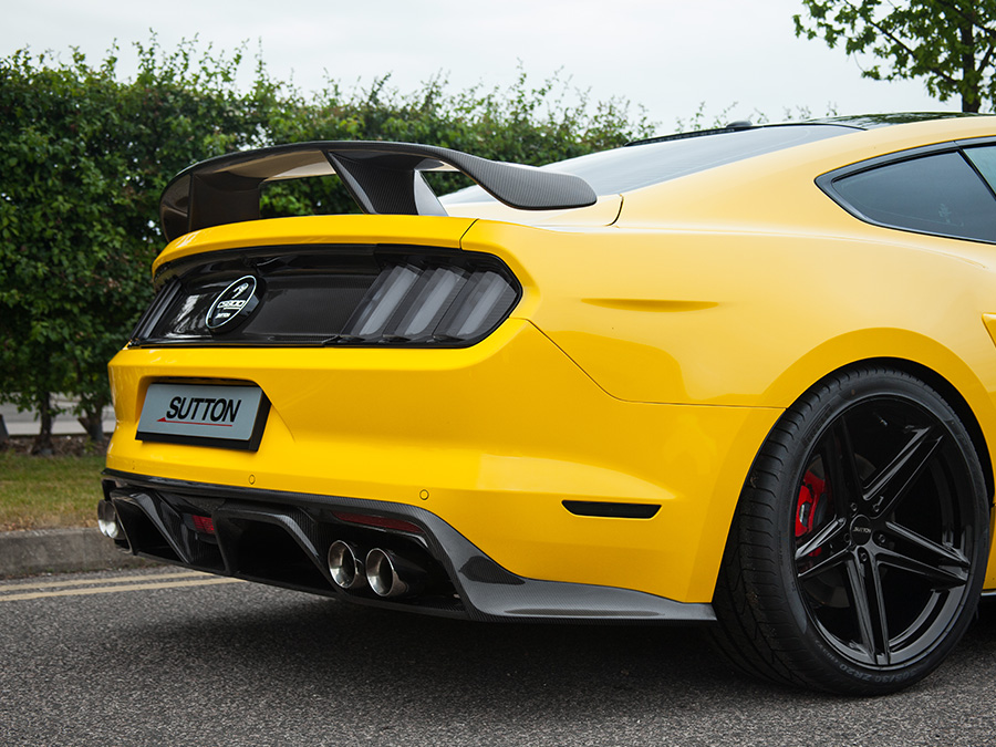 Mustang Clive Sutton